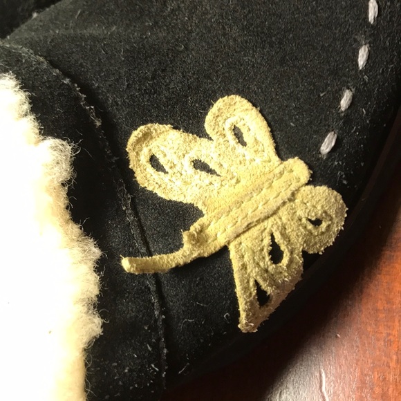 UGG | Shoes | Ugg Black Suede Butterfly Clogs | Poshmark
